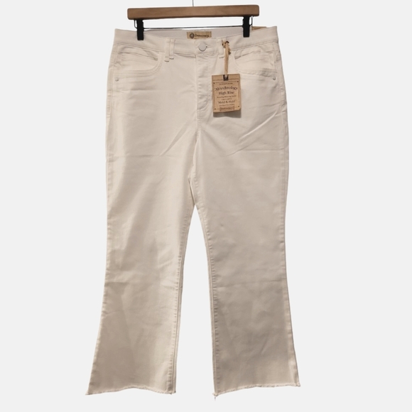 Democracy | Jeans | Democracy Nwt White Jeans Ab Technology High Rise ...